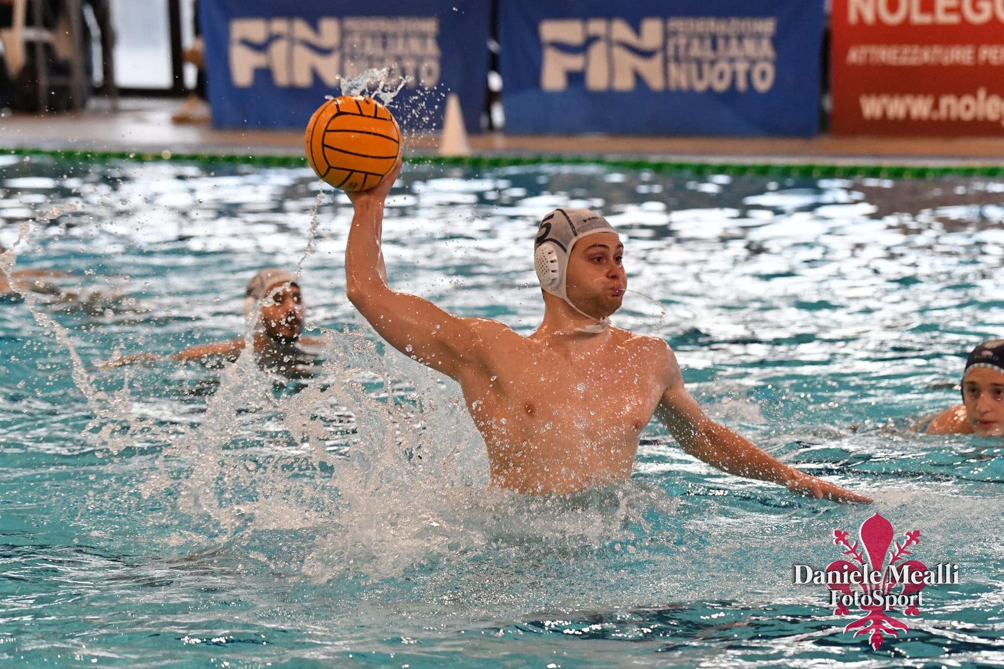 LA FLORENTIA VINCE E CONVINCE E CONSOLIDA LA SECONDA POSIZIONE | Rari ...